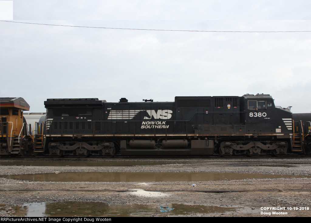 NS 8380
